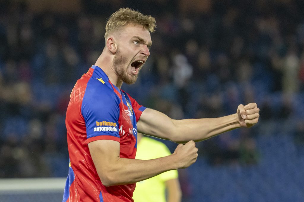 Bradley Fink im Interview: «Mein grösstes Vorbild ist Fernando Torres ...